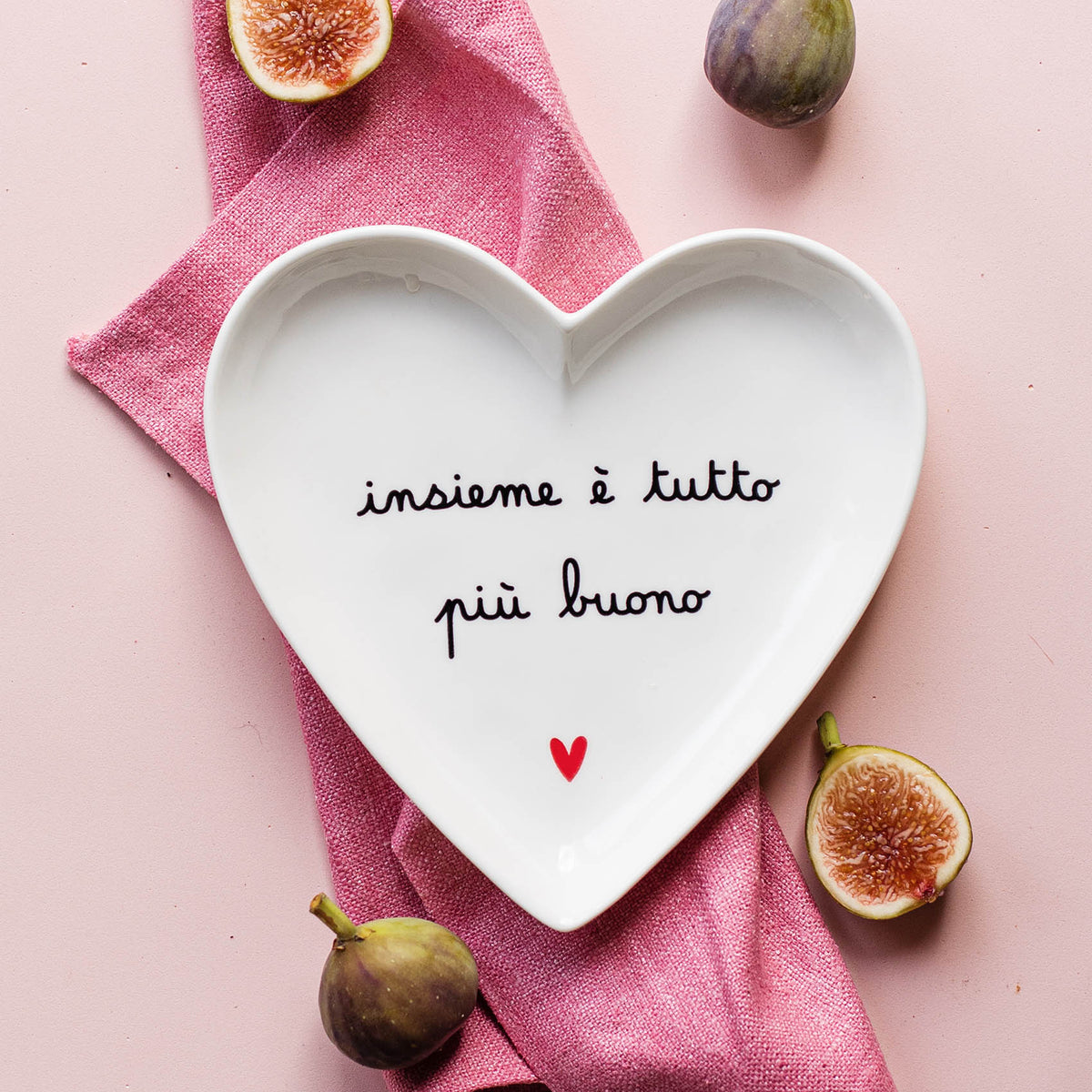 Set 2 Piatti cuore Insieme è tutto più buono - 18 cm — Simple Day