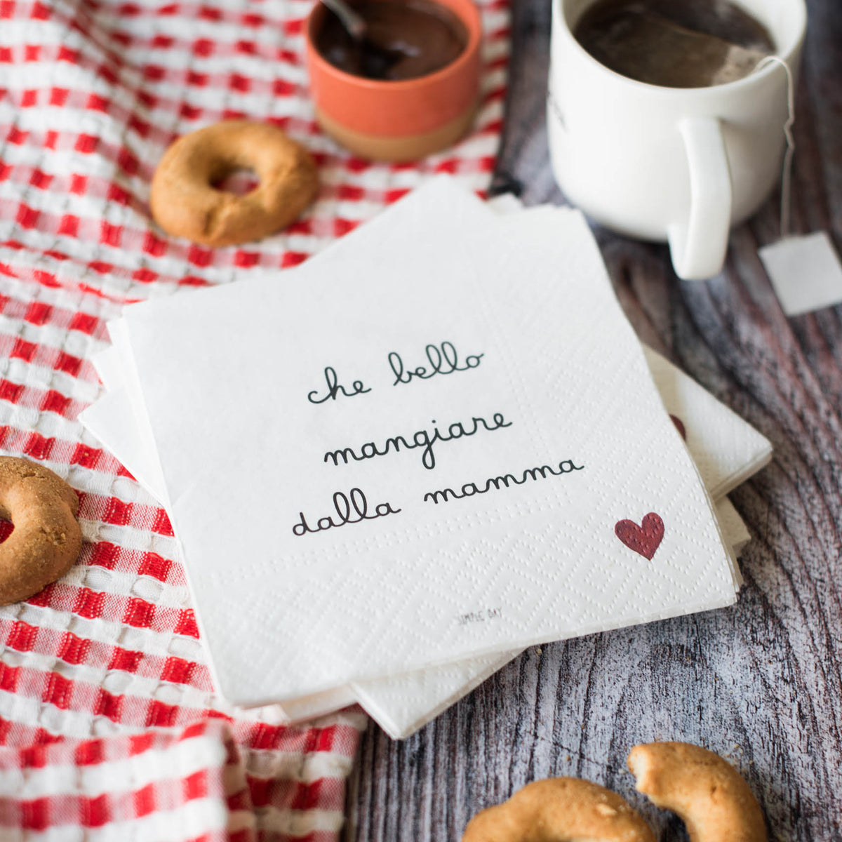 Set of 20 paper napkins How nice to eat at mom's. — Simple Day